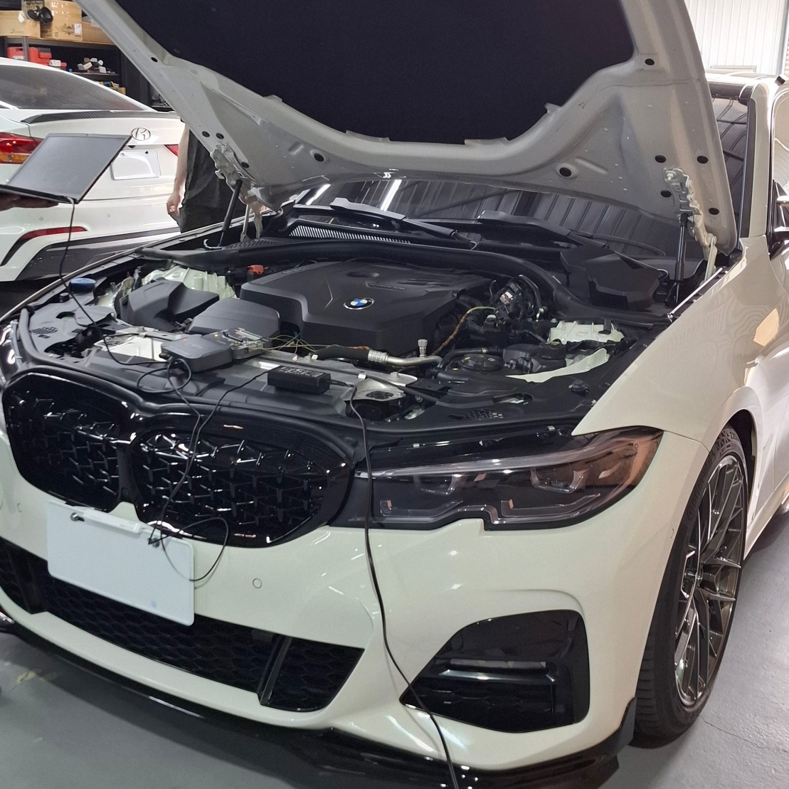 2019 BMW 330i G20 ｜內寫二階 | 黑創動力科技